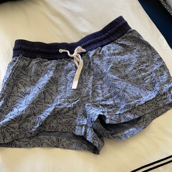 Shorts | Jcrew Palm Tree Shorts | Poshmark